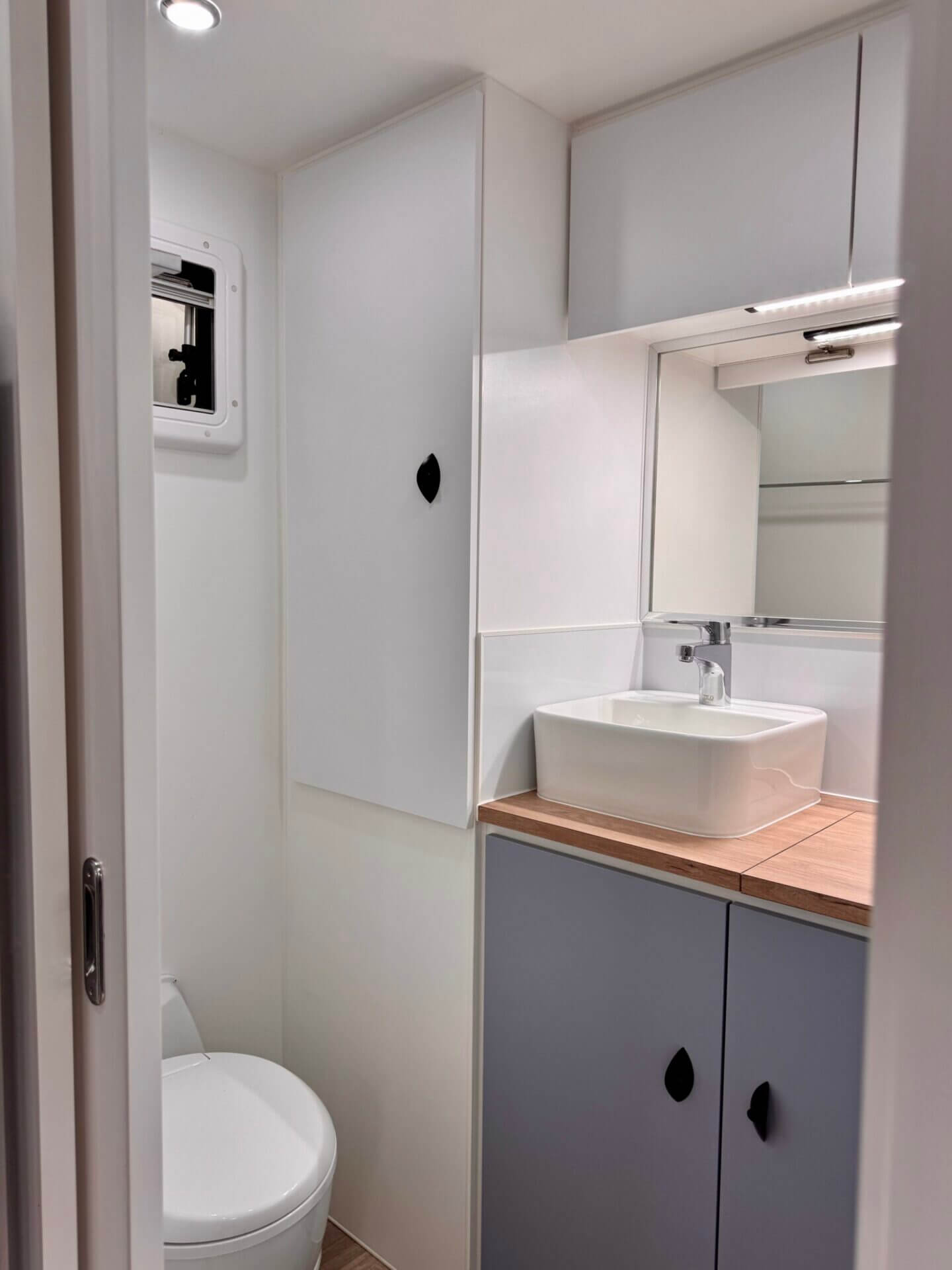 2025 Gypsy King Caravans - 19'6 Offroad Couples with Ensuite